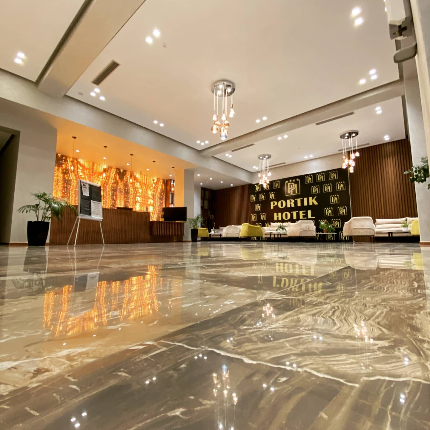 Portik Hotel